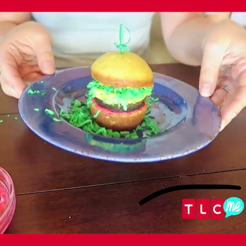 Father’s Day DIY Gifts– Cheeseburger Cupcakes